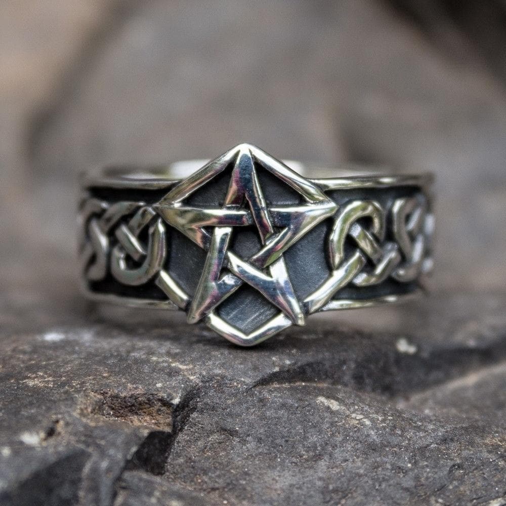 Celtic Knot Pentagram Stainless Steel Ring - Ancient Treasures